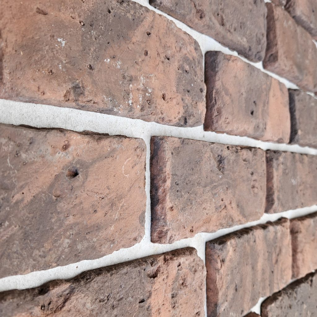 Antique Redstone Cladding - Brick Tile Shop